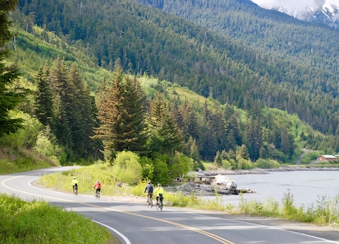 Best Bike Tours in Alaska: Experience the Wild Beauty of The Last Frontier