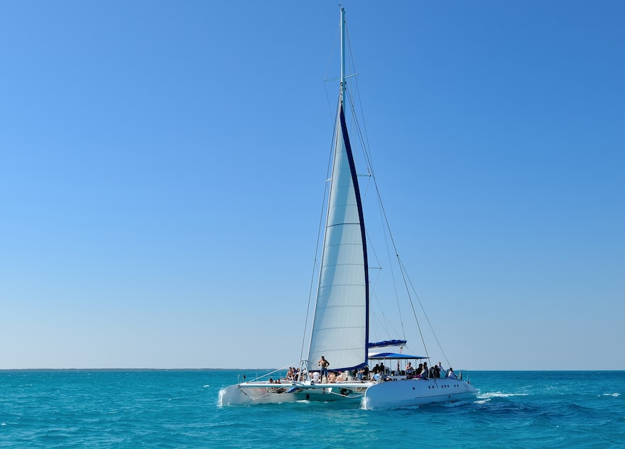 Explore the Best Catamaran Sailing in the Caribbean