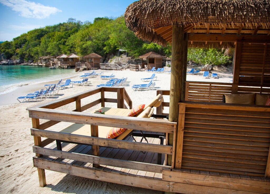 Labadee Beach Excursions: Luxury Getaways to Paradise