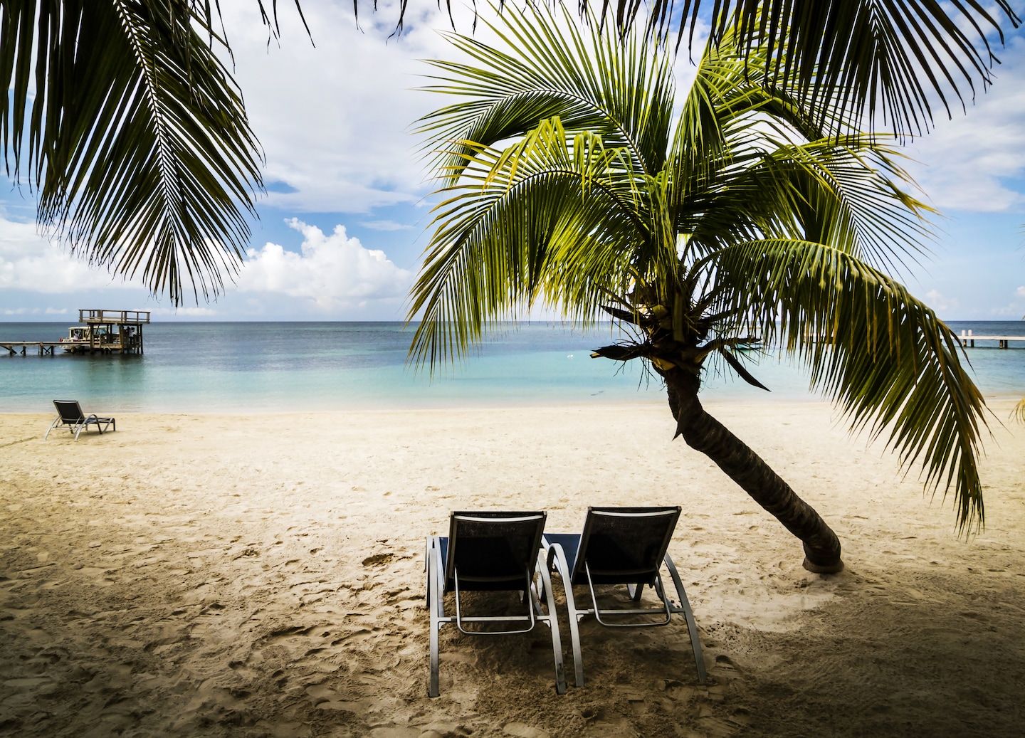 The Best Time to Visit Roatan: A Seasonal Guide