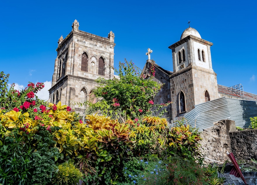 10 Things to Buy When Shopping in Dominica